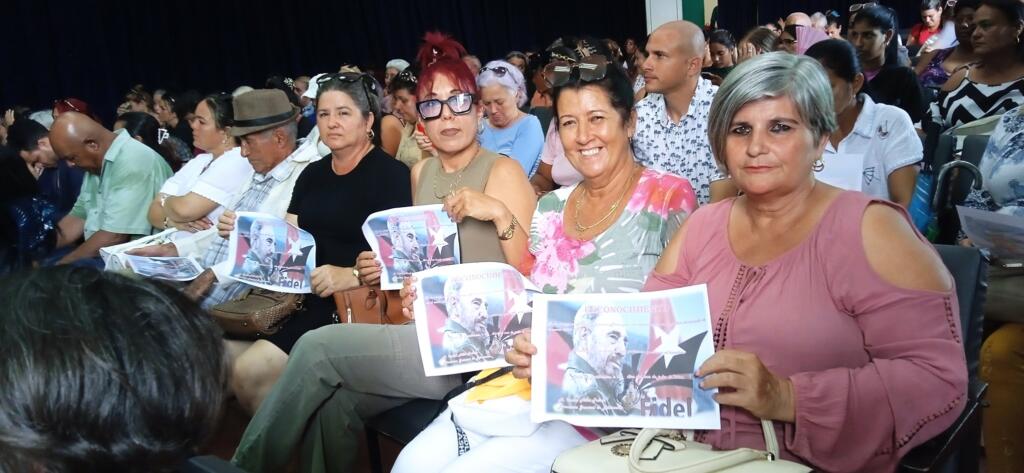 Reconocen a educadores de Jatibonico en cierre del curso | Radio Sancti ...