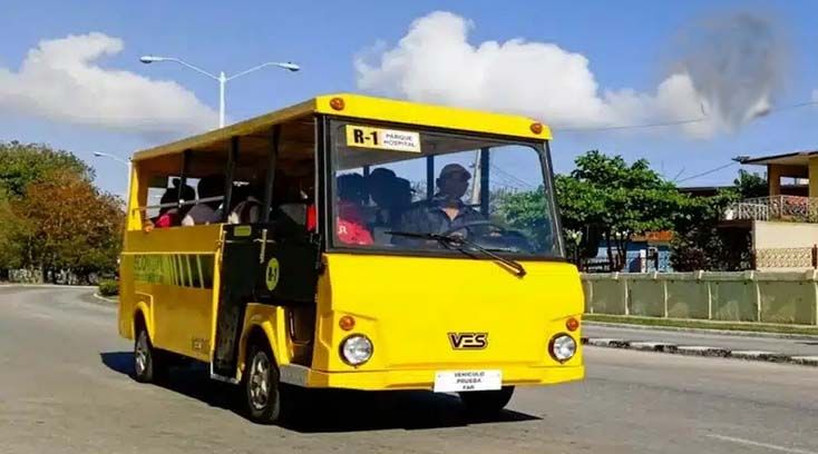 Prueban en Sancti Spíritus prototipo de microbús eléctrico destinado al ...